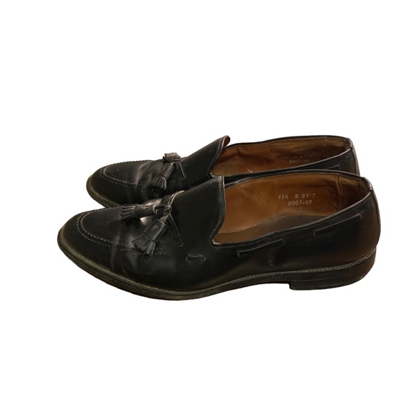 Allen Edmonds | Shoes | Allen Edmonds Grayson Black Leather Tassel Slip ...